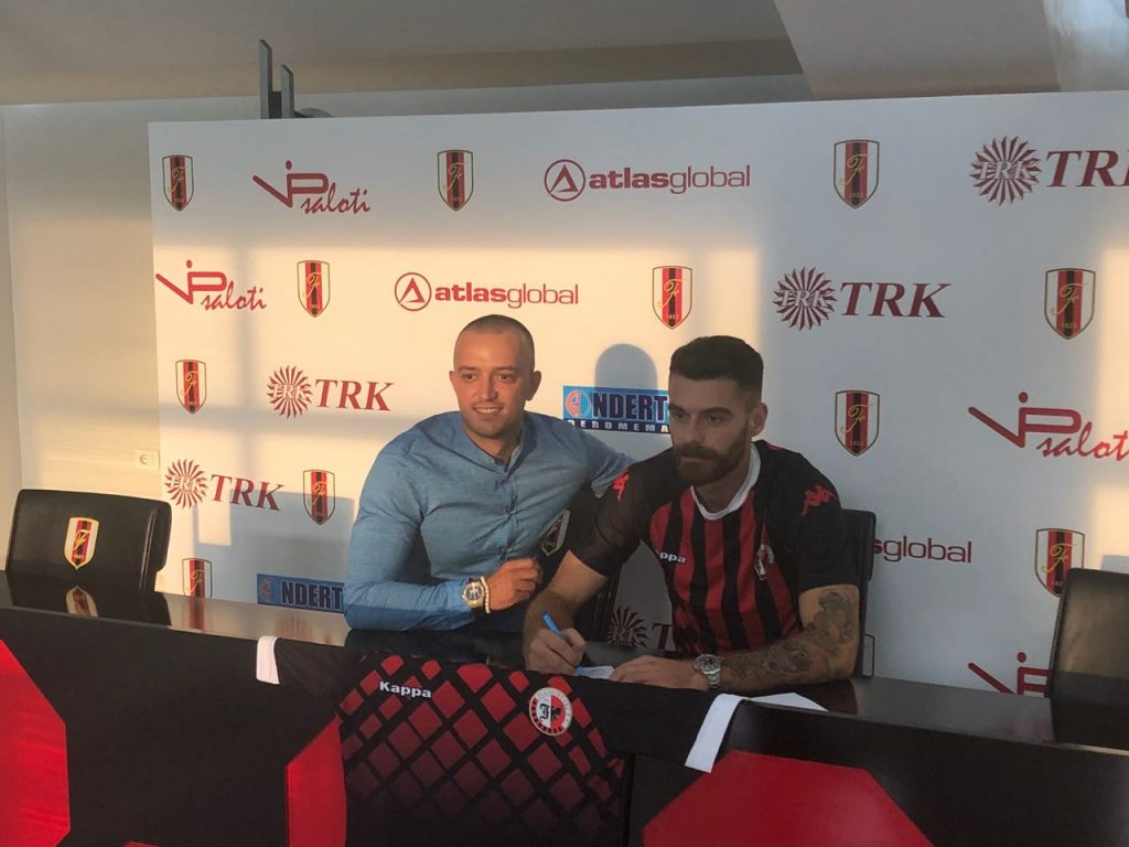 ZYRTARE/ Albi Alla vishet kuqezi!