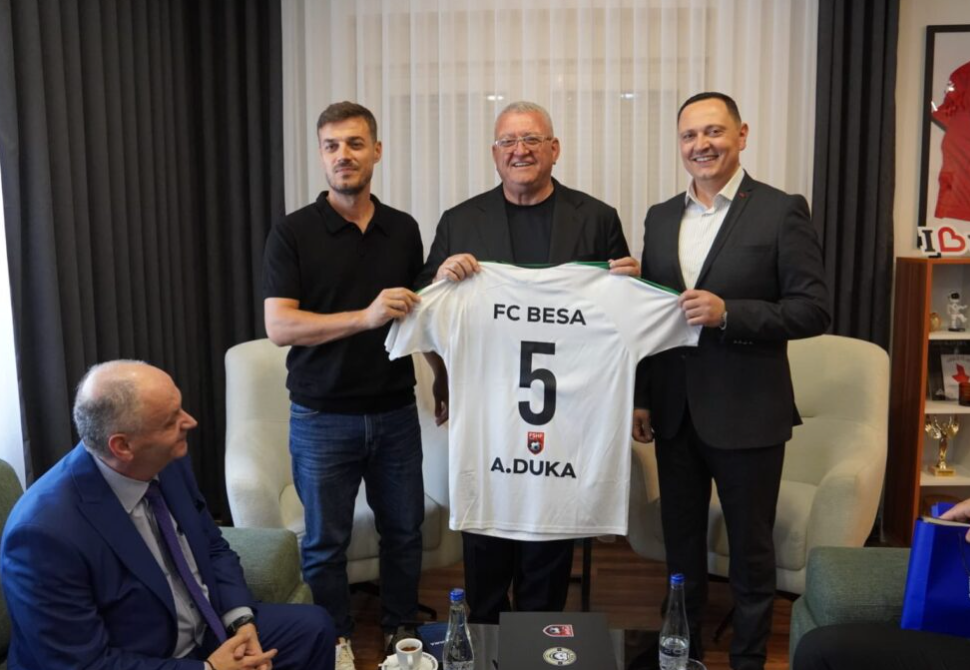 Presidenti Duka vizitë historike në Bujanoc në kuadër të turneut të ...